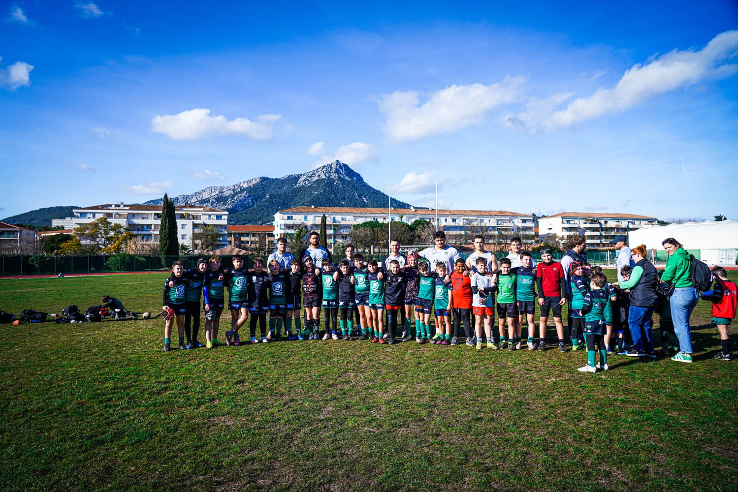 MIG : retour en photos sur le déplacement du RCT à La Crau et La Garde ...
